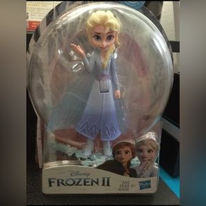 Disney | Toys | Frozen Figurines | Poshmark